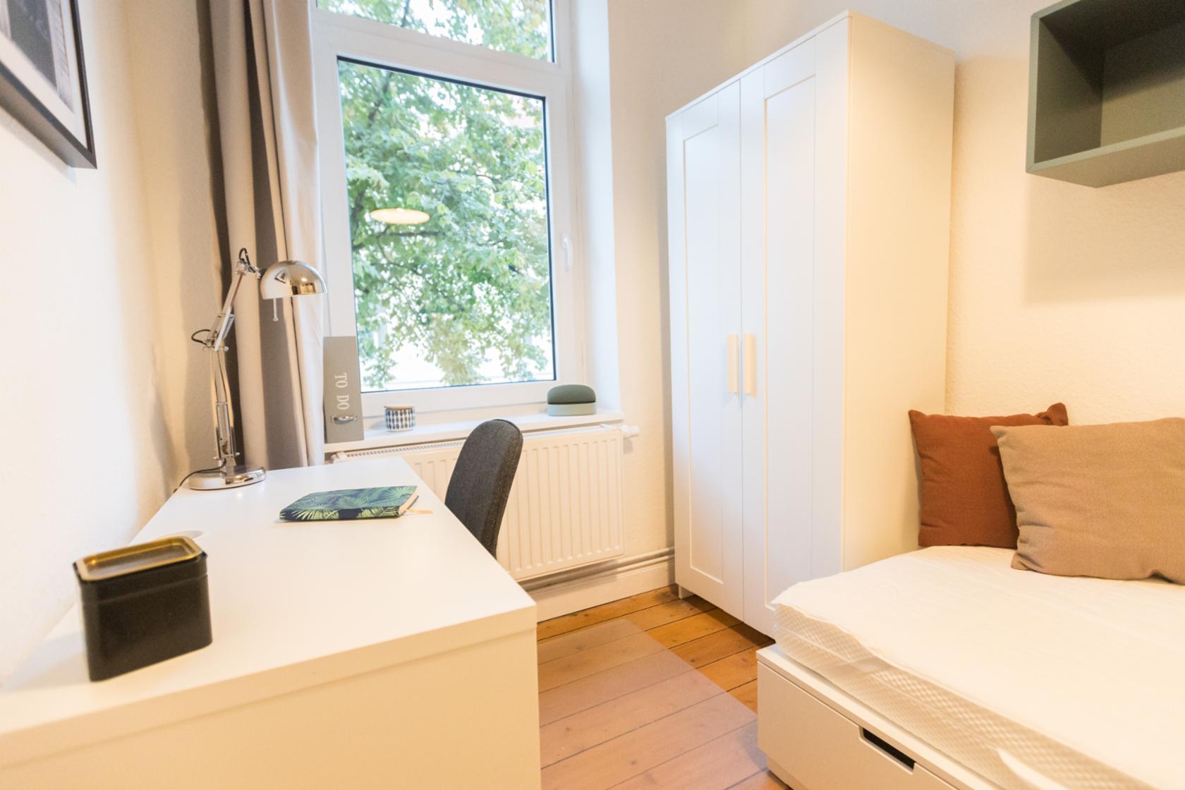 8 qm großes, möbliertes WG-Zimmer zum 01.07. in Hamburg Heimfeld ganz ...